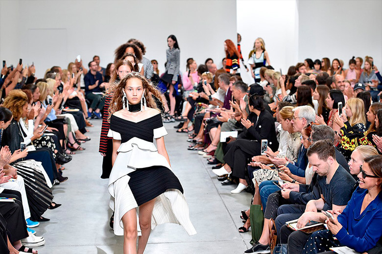 Calendário de moda: entenda as mudanças que estão redefinindo as ...